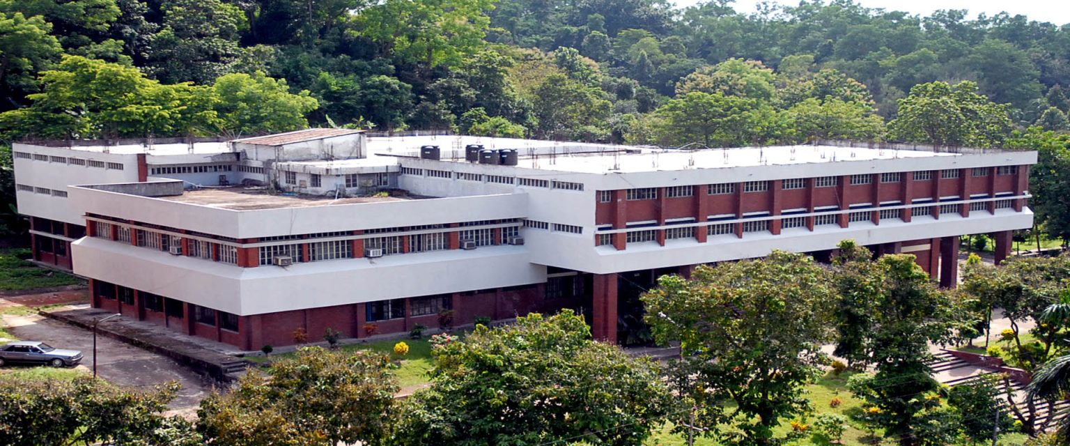 Central Library – University of Chittagong